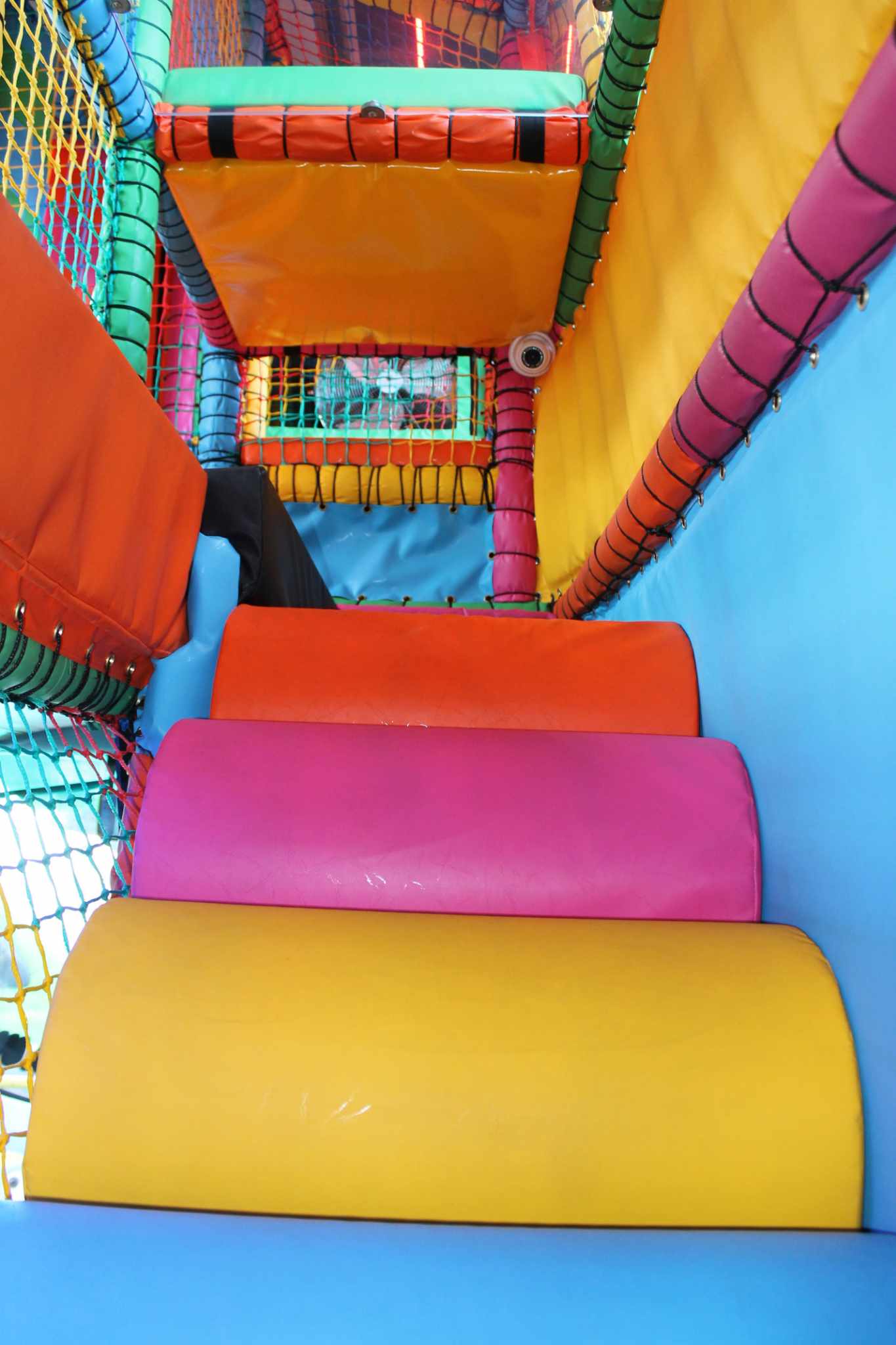 Soft Play Bus Hire London & Hertfordshire - VoJo’s Playbus
