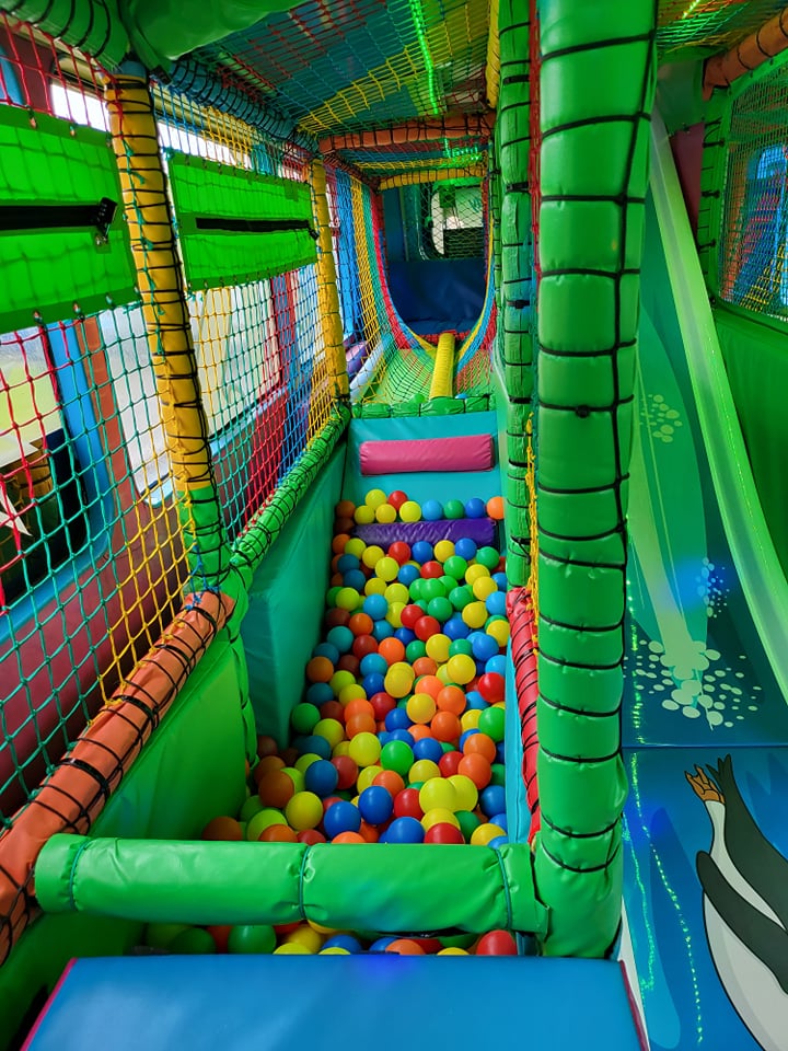 Gallery – Vojos Playbus